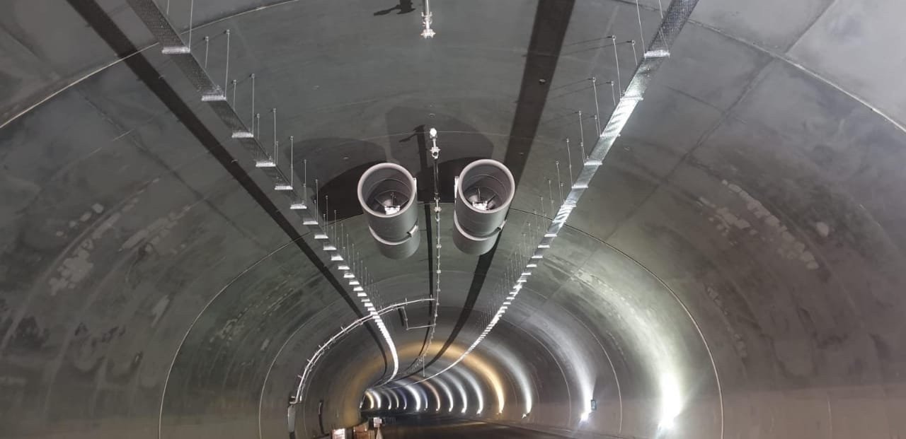 191 km long expressway between Bidbid and Al Kamil W’al Wafi in Oman is ...